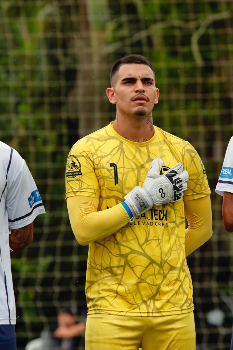 Goleiro Neto reinventa sua carreira como influenciador na Privacy