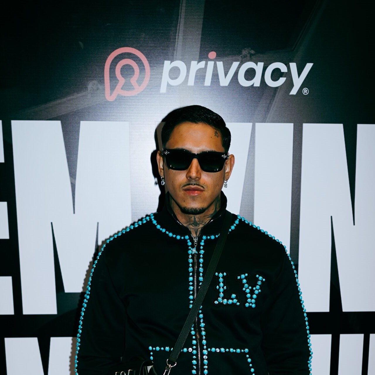 Música e Privacy? Descubra os artistas que estão na rede social - Blog ...